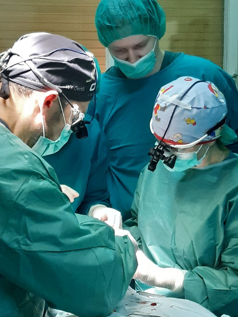 Protruzija oka, žuljanje i suhoća očiju – Oftalmologija